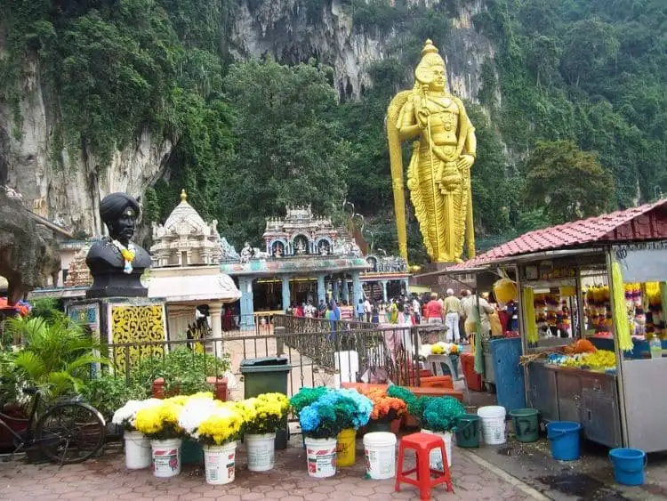 Kuala Lumpur City Tour Full Day Private with Batu Caves 2025 | Famous Tours